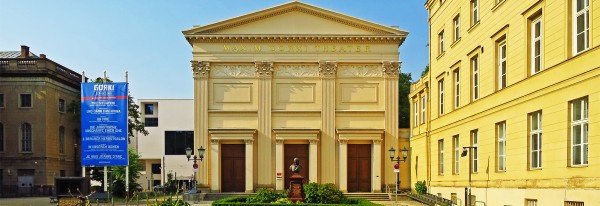 Maxim Gorki Theater – Der neue Spielplan | Kultur24 Berlin